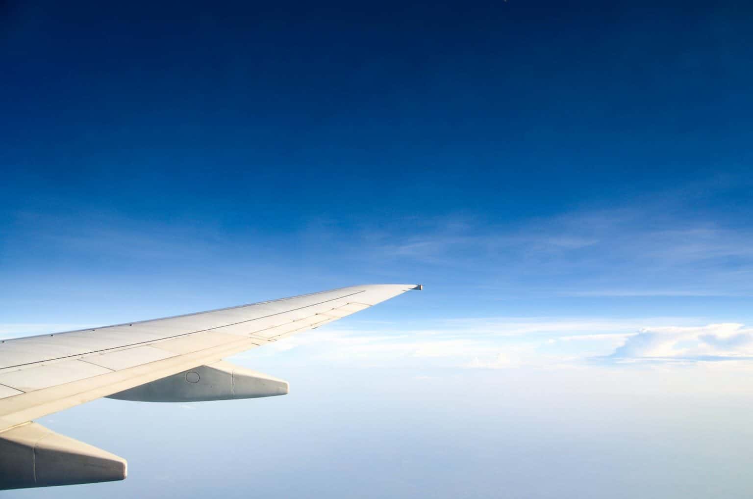 Airplane Flaps: Ultimate Guide to 4 Types and How They Work